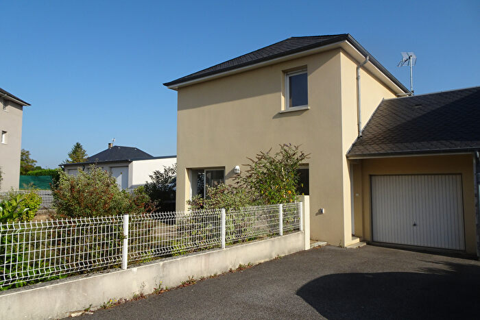 Maison à louer - Luc-la-Primaube - 4 pièces - 3 chambres