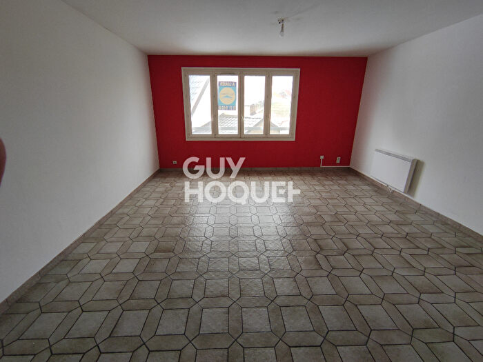 Calais, Nouvelle-France : Appartement 3 pièces à louer