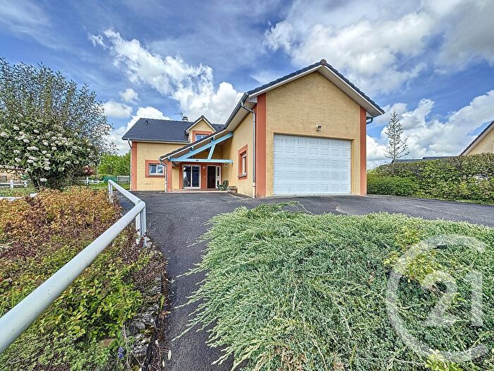 Maison à vendre - Voujeaucourt - 8 pièces - 6 chambres