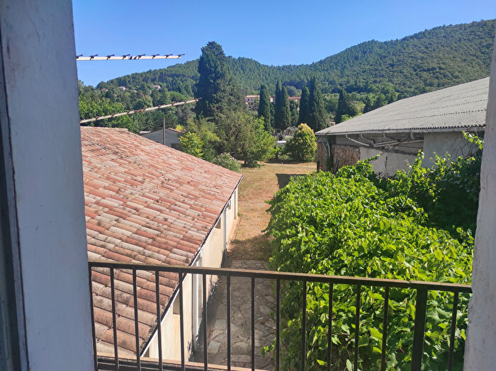 Maison à vendre - Bessèges - 8 pièces - 4 chambres