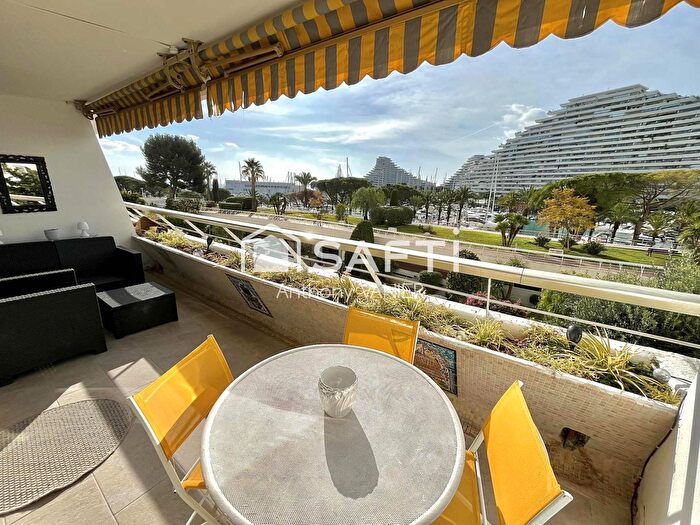 Appartement à vendre - Villeneuve-Loubet, Plage - 2 pièces - 1 chambre