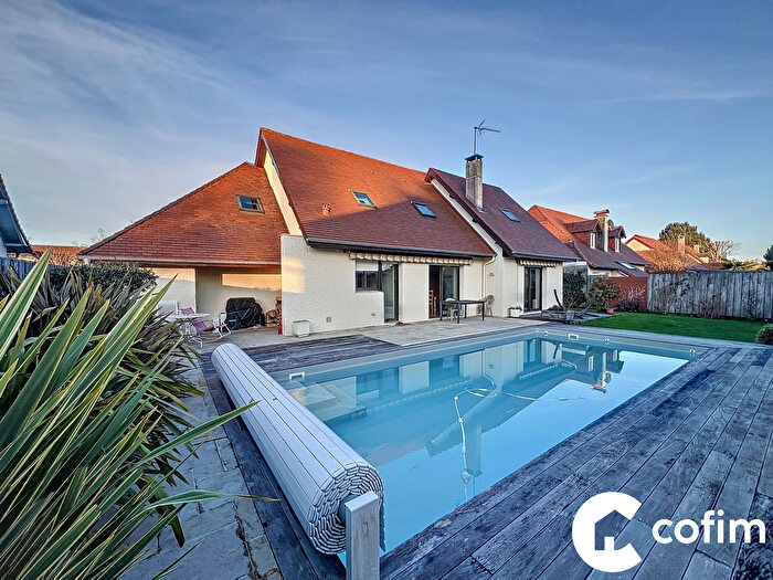 Maison à vendre - Pau - 6 pièces - 3 chambres