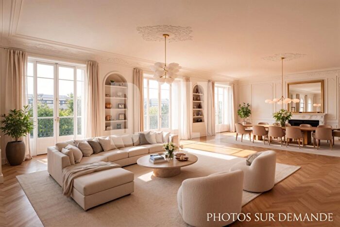 Paris 16ème, Dauphine : Appartement 6 pièces à vendre