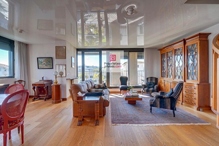 Appartement à vendre - Mérignac, Centre-ville - 4 pièces - 3 chambres