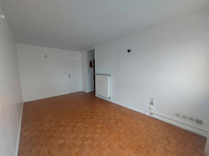 Appartement à louer - Léon Blum-Winston Churchill, Livry-Gargan - 2 pièces - 1 chambre