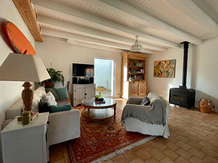 Maison à vendre - Le Château-dOléron - 4 pièces - 3 chambres