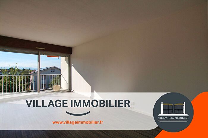 Appartement 4 pièces à vendre à Saint-Priest, Revaison