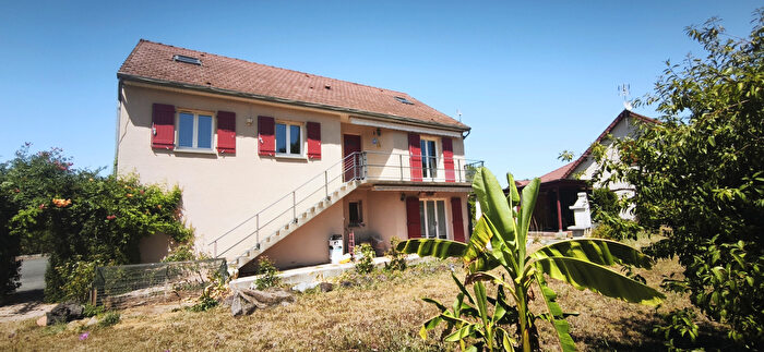Maison 8 pièces à vendre à Seuillet