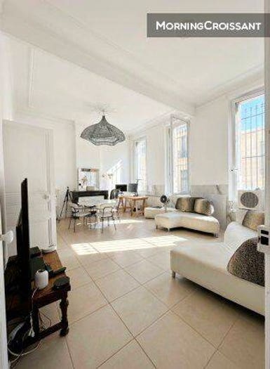 Le chapitre, Marseille 1er arrondissement : Appartement 3 pièces à louer