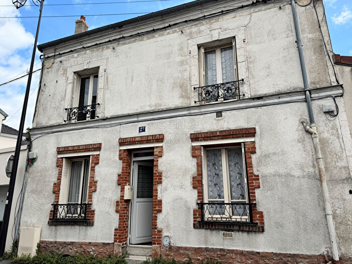 Maison 4 pièces à vendre à Deuil-la-Barre, Centre-ville, Côte