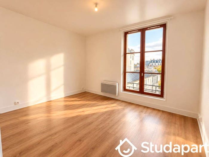 Appartement 2 pièces à louer à Faubourg du Temple-Hôpital Saint Louis, Paris 10ème arrondissement