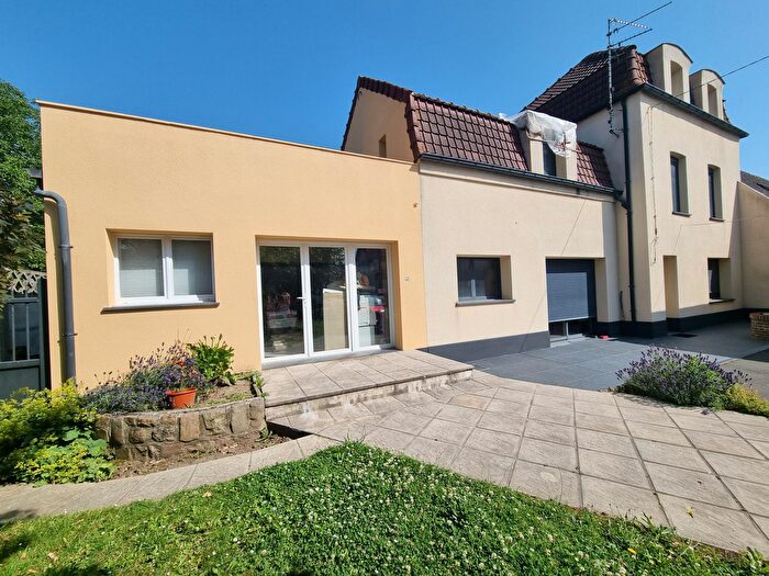 Maison à vendre - Cauchy-à-la-Tour - 9 pièces - 5 chambres