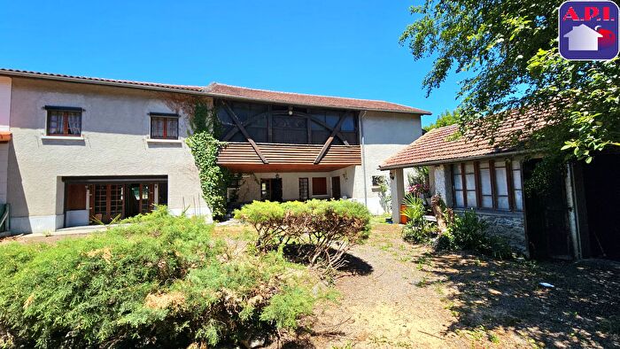 Loures-Barousse - Maison 6 pièces à vendre