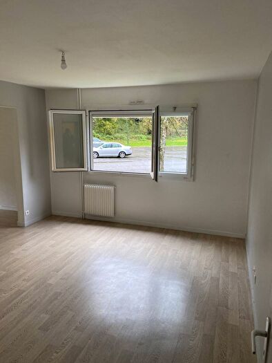 Appartement à louer - Dortan - 4 pièces - 3 chambres