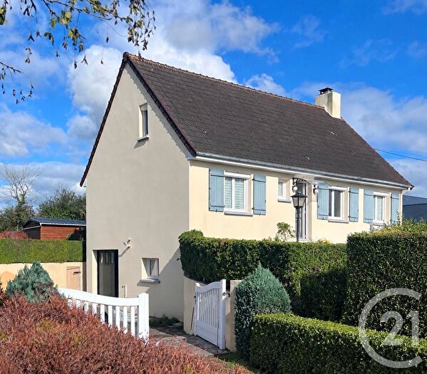 Maison 6 pièces à Saint-Germain-le-Gaillard, à vendre