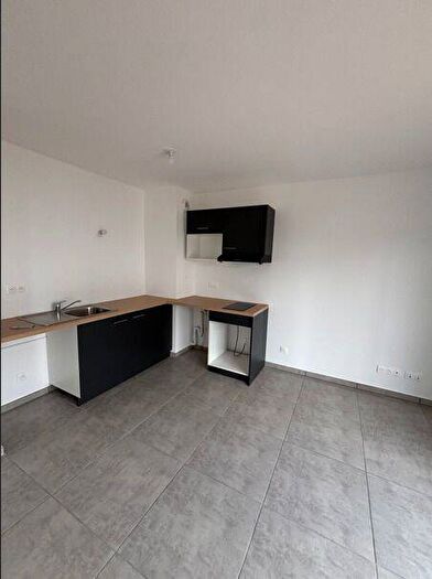 Côte Chaude-Montaud, Saint-Étienne : Appartement 2 pièces à louer