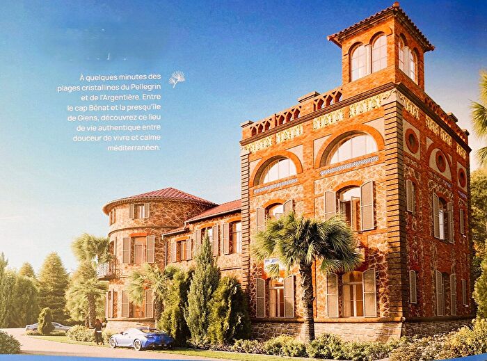 Appartement à vendre - La Londe-les-Maures, Valcros, Alicastre, Haut Pansard, Bas Pansard, Le Pin - 4 pièces - 3 chambres