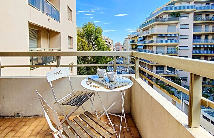 Appartement 1 pièce à louer à Nice, Saint-Sylvestre