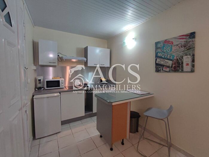 Appartement à louer - Fort-de-France - 2 pièces - 1 chambre
