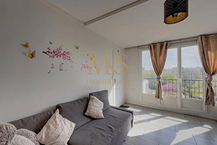 Appartement à vendre - Bondy, Moulin à Vent, Le Mainguy - 3 pièces - 2 chambres