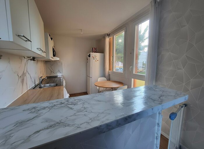 Appartement à vendre - Noisy-le-Grand, Est - 4 pièces - 3 chambres