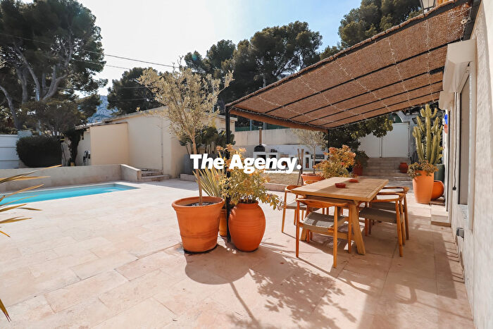 Maison à vendre - Marseille e  - 4 pièces - 3 chambres