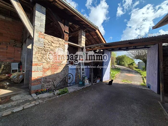 Maison 6 pièces à vendre - Saint-Martin-Lestra