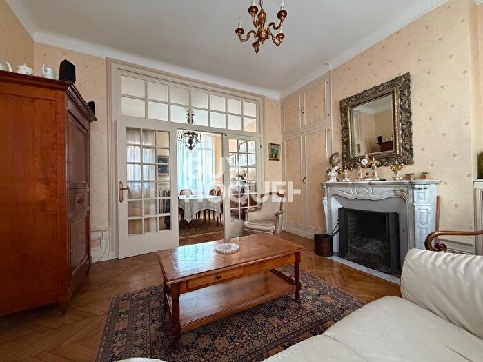 Maison 7 pièces à Amiens, Saint-Roch, Saint-Jacques, à vendre