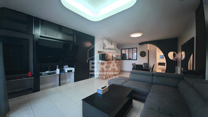 Appartement à vendre - Aufferville - 5 pièces - 3 chambres