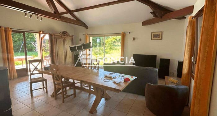 Bessines-sur-Gartempe - Maison 7 pièces à louer