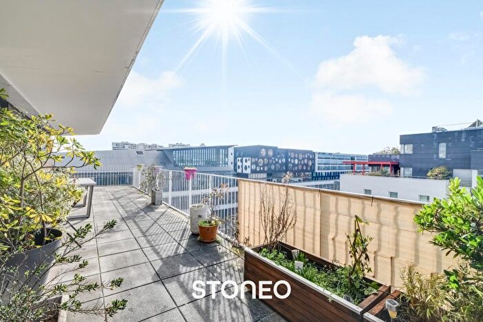 Appartement à vendre - Paris e  - 3 pièces - 2 chambres