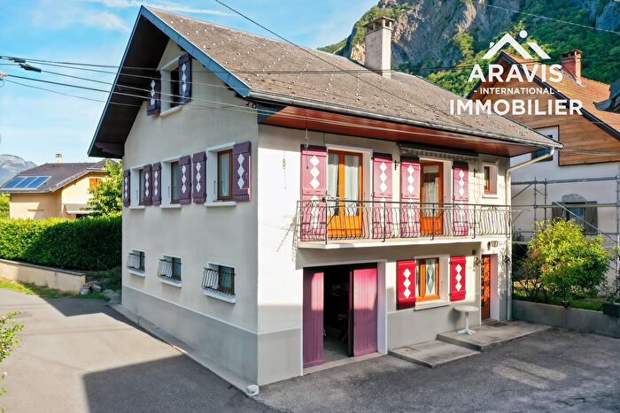 Maison 4 pièces à Faverges, à vendre