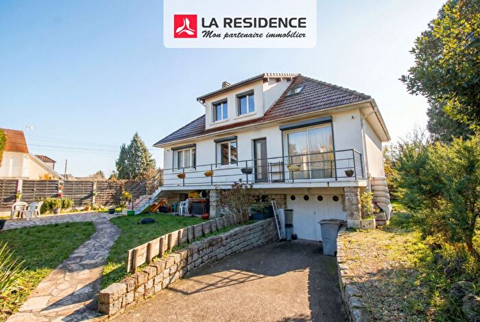 Maison à vendre - Conflans-Sainte-Honorine, Romagné, Renouveau - 7 pièces - 6 chambres