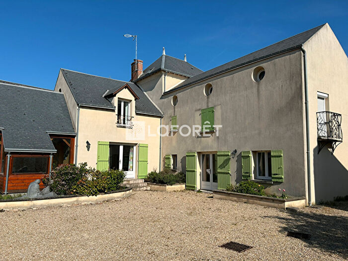 Maison à vendre - Givraines - 11 pièces - 8 chambres