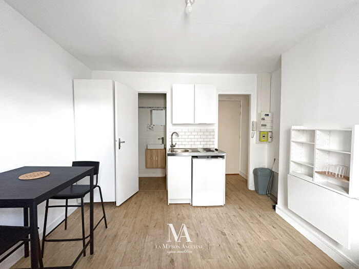 Appartement à louer - Angers, Centre-ville, La Fayette - 1 pièce