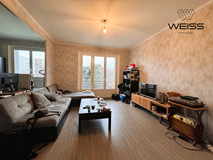 Appartement à louer - Clermont-Ferrand, Delille, Cathédrale, La Gare - 3 pièces - 2 chambres