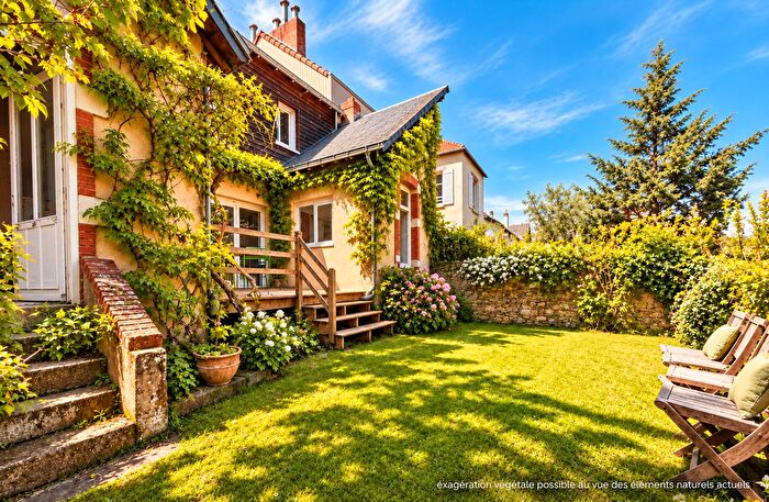 Maison 6 pièces à vendre à Nantes, Hauts-Pavés, Saint-Pasquier, Saint-Félix, Université