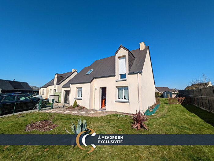 Maison à vendre - Dol-de-Bretagne - 5 pièces - 4 chambres