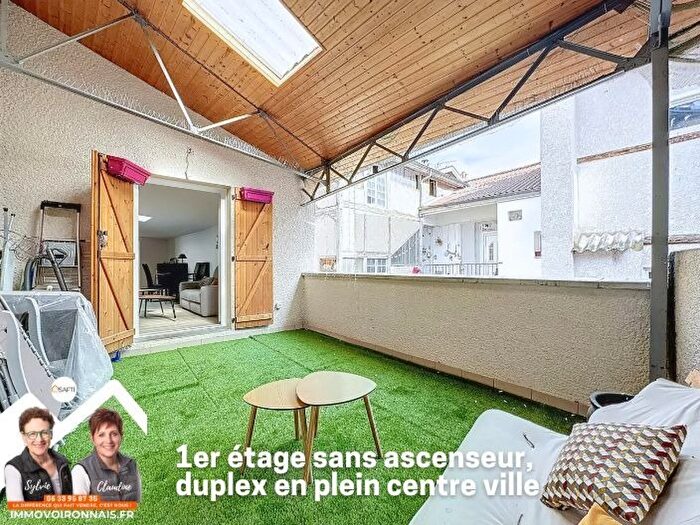 Appartement à vendre - Voiron, Centre-ville, Gare - 4 pièces - 3 chambres