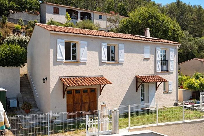 Maison à vendre - Le Luc - 5 pièces - 4 chambres