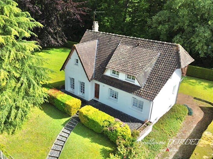 Arques-la-Bataille : Maison 5 pièces à vendre