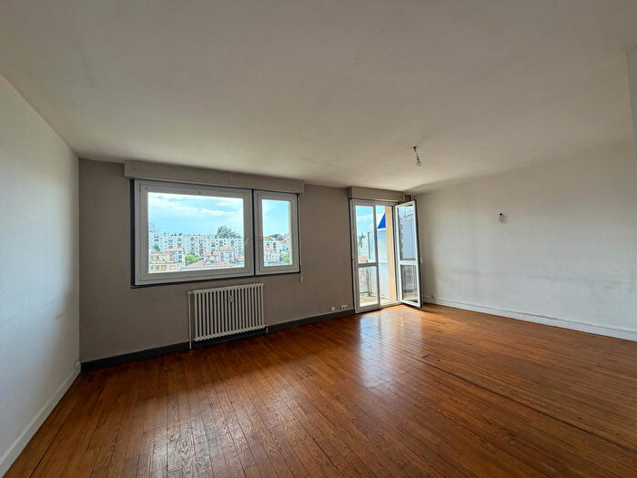 Saint-Étienne, La Métare, Le Portail Rouge, Fauriel, Villeboeuf : Appartement 3 pièces à vendre