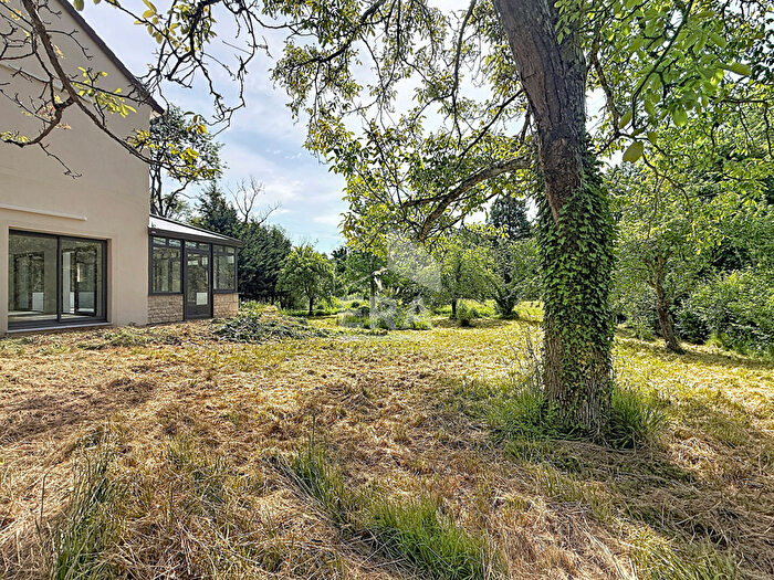 Maison 6 pièces à vendre à Saint-Cyr-la-Rivière