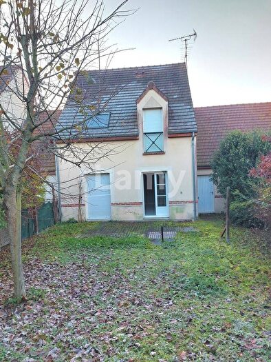 Appartement à louer - Ouest, Chécy - 4 pièces