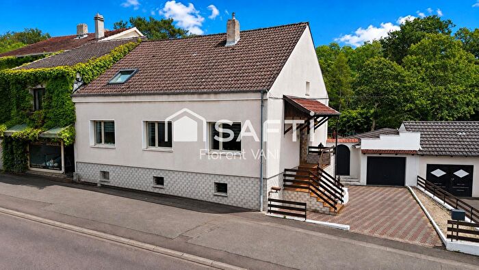 Creutzwald, Centre-ville, Houvergaerten : Maison 7 pièces à vendre