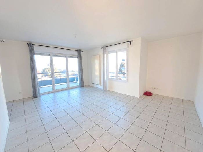 Gare et Plateaux, Rives - Appartement 4 pièces à louer