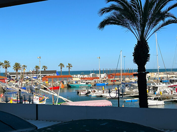 Appartement à vendre - Saint-Cyprien, Le Port - 3 pièces - 2 chambres