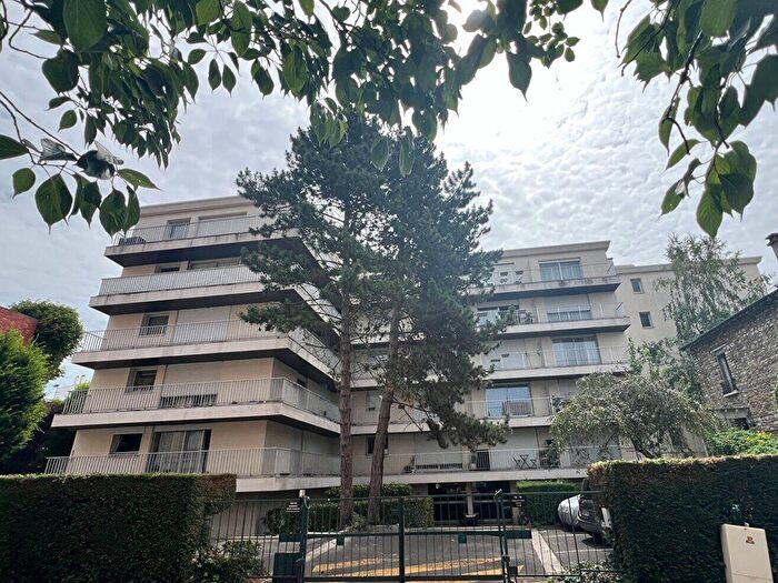 Nord Residentiel, Enghien-les-Bains : Appartement 2 pièces à louer