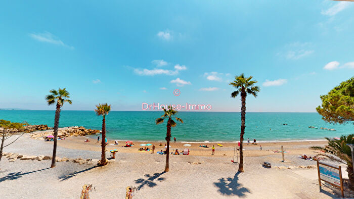 Villeneuve-Loubet, Plage : Appartement 4 pièces à vendre