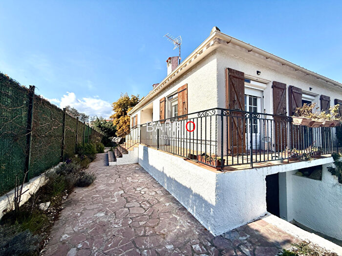 Maison à vendre - Saint-Cyprien - 4 pièces - 3 chambres